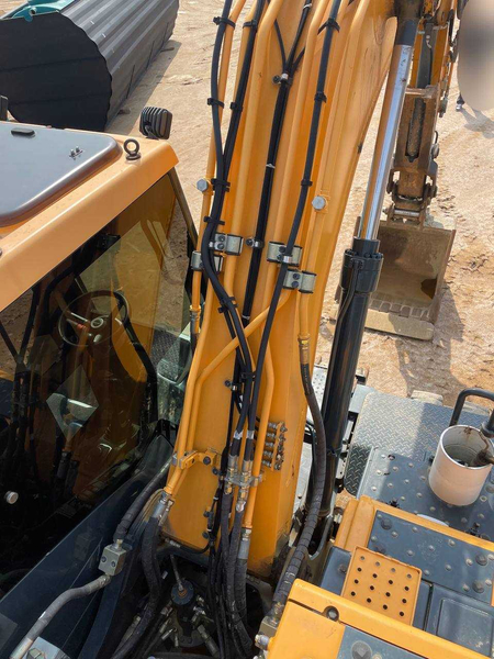 Excavator Hyundai | HW145