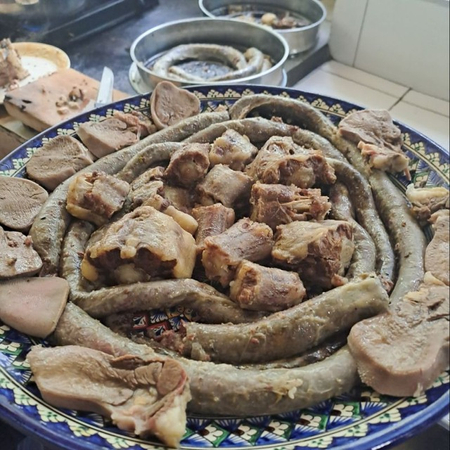 ''Xasib,til,dumg'oza'' assartiment.