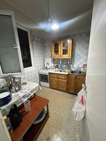 Продается 3-ех комнатная квартира 68м2 цена 63000 $.ZA010