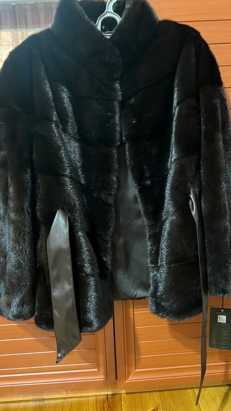 Продам норковую шубу