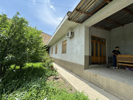 Срочно продается дом в центре городе 21 соток