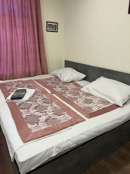 BEZ ZAKS Yunusobod tumani Gastinsa Mehmonhona Hotel