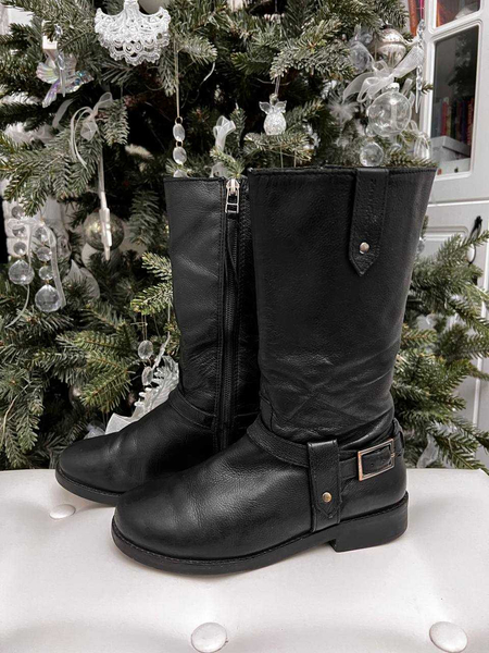 Кожаные сапоги ZARA, размер 35