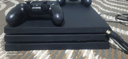 Playstation 4 PRO YANGI