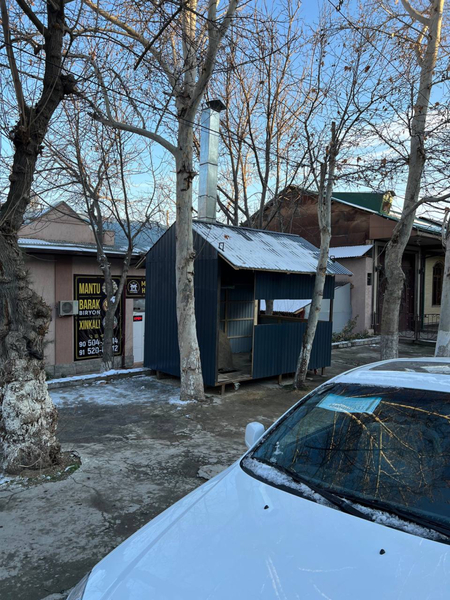 Срочно Продаётся домик на колёсах внутри есть тандыр