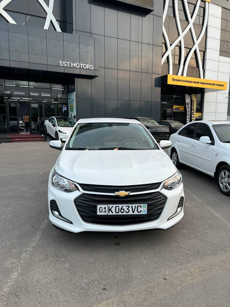 Chevrolet onix Arenda турбо автомат