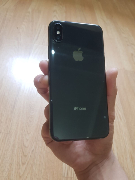 Iphone X haloti udar