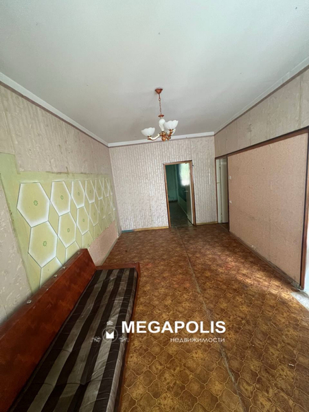 Чиланзар 3 Двухкомнатная 2/2/4 Продам квартиру Метро 5 мин