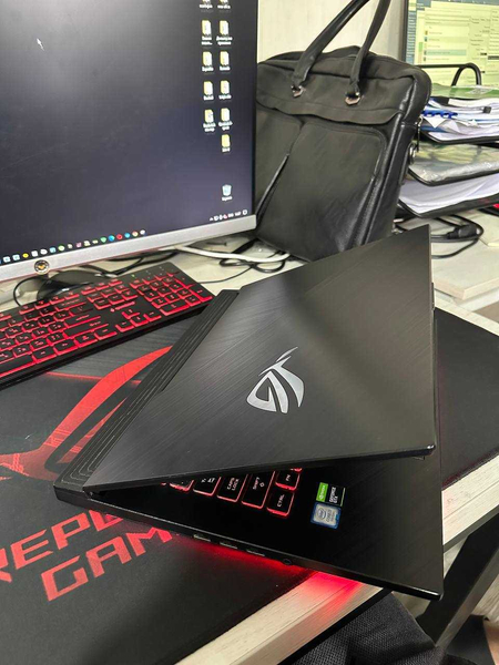 Ноутбук Asus ROG STRIX АСУС 9750H/GTX 1650/512/1TB
