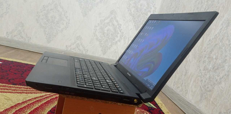 Noutbuk Lenova Core I3