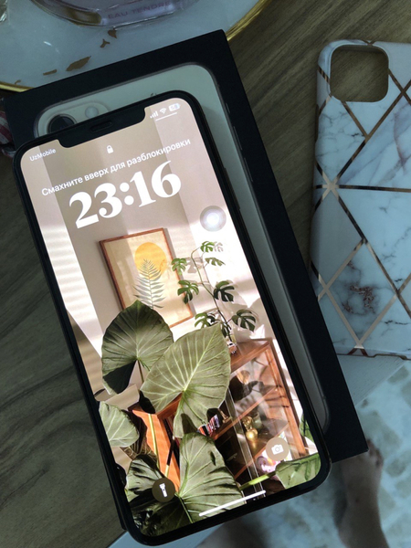 Iphone 11 pro max sotiladi