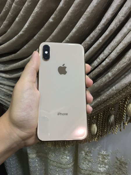 iPhone Xs 64gb Kh region