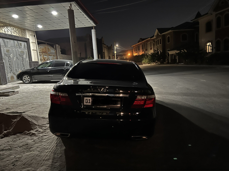lexus ottoman ls460 long