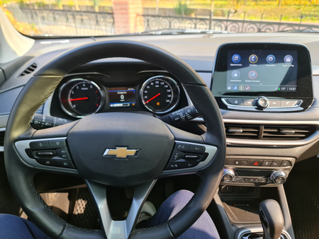 Tracker 2 Premier 10100km 29 декабрь 2022, кузов 2023.