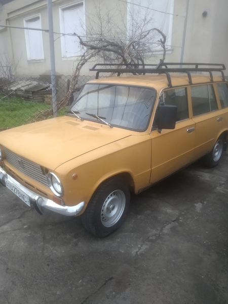 Жигули Ваз 2102  хорошее