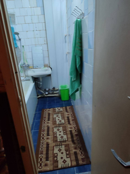Аринда Квартера Кизларга БезМаклер (45)