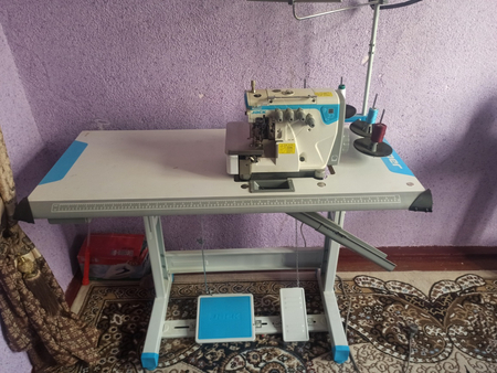 Tikish moshinkalari sotiladi