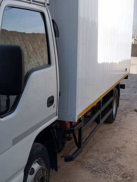 Isuzu holati yahwi maʼlumoti telda