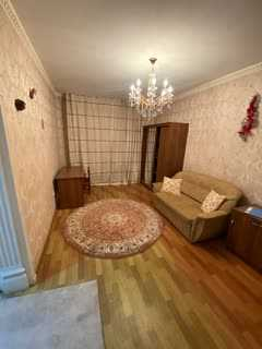 Юнусабад-13 под офис 1 в 2 первый этаж, первая линия 40,5 м²