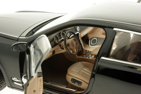 коллекционная масштабная модель 1 18 BENTLEY MULSANNE