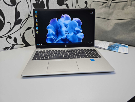 ПРОДАМ HP 250 G10 (2024) Ноутбук Core™ i3-1315U/8GB/512SSD/15.6\\\