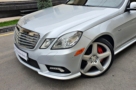 Mercedes W212 AMG 2012 Americanka Состаяние Йенгиде Пробег 210000Км