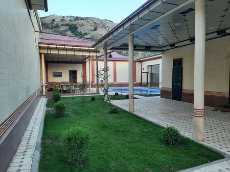 Dacha oila ulfat yaxshi dam olish uchun dacha bez makler