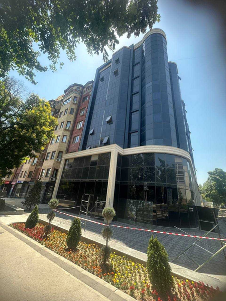 Продаётся Офис в Новом Здании! Яккасарай На против парка Бабур
