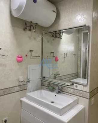 Новза метро (бывш. Хамза), Мечеть Новза 140м² 4\\\\4\\\\4 БАНКОВСКАЯ с меб.