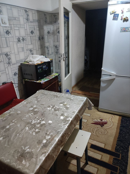 200уе ПОДСЕЛЕНИЕ 1 комната в квартире с хозяйкой СЕРГЕЛИ 7. 2х девушек