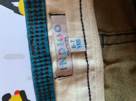 Джинсы на 6-7 лет от mark and spencer indigo