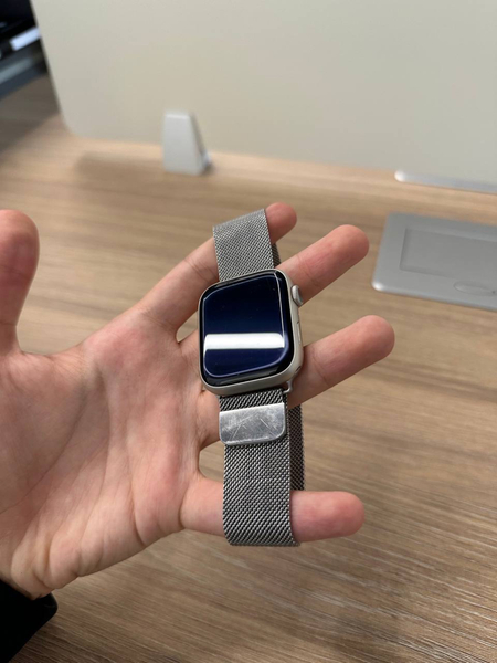 iWatch series 7 45mm silver