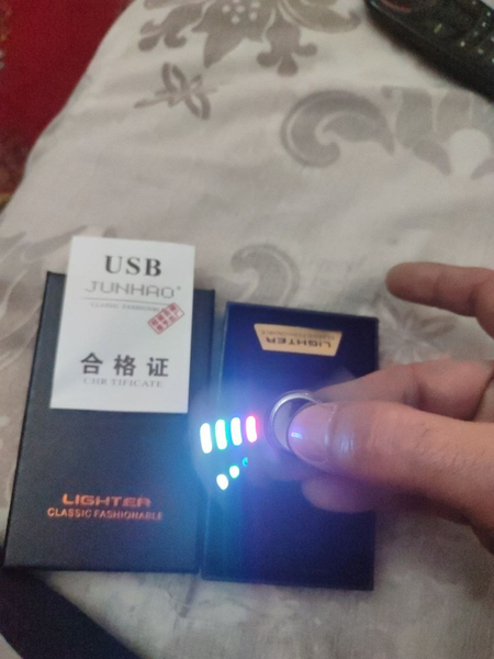 Продаю зажигалка