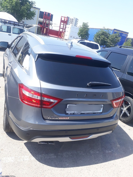Ladalar Avto Kredit vesta SW cross mo'kri rang siz bilan birga