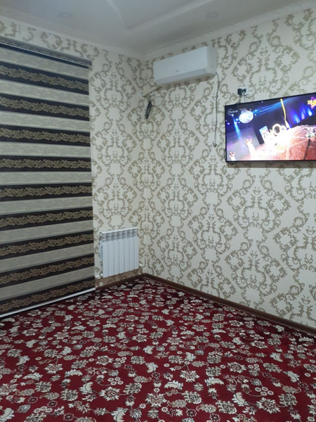 Райсентр бозорни енида аббос аптека тугрисида 1хонали квтира ижарага б