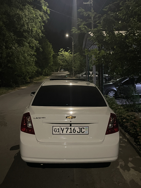 gentra chevrolet 3 A/T plus