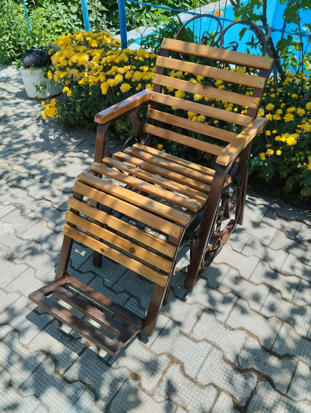 Кресло качалка маятниковый