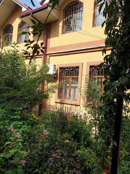 Продается Евро дом Ор-р: ресторан Яккасарай 300м2