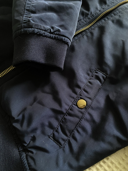 Бомбер легкая куртка H&M 6-7 лет