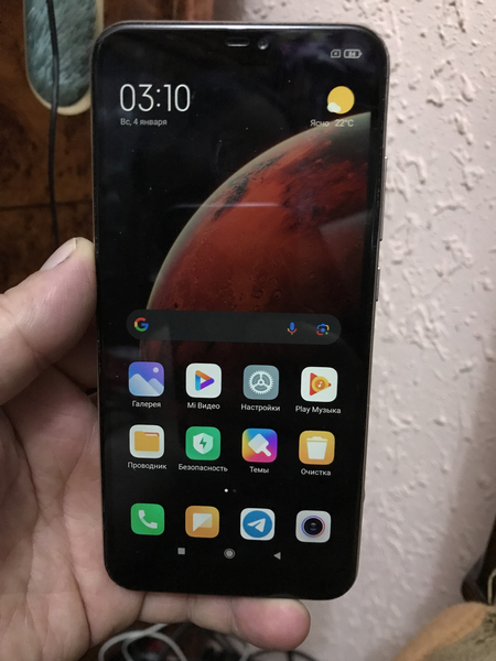 Redmi 8  64 giga .