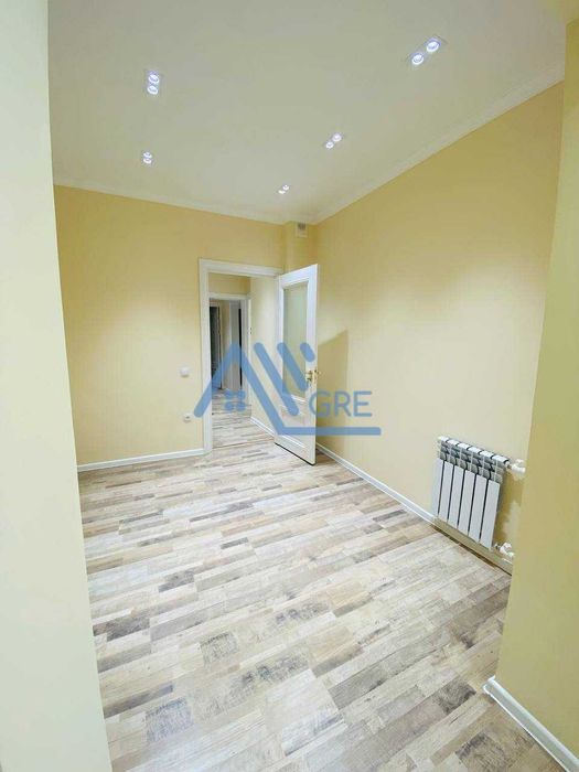 Дархан пр-т Мустакиллик,м-в Ирригатор евро ремонт 100 м², 4\7\9