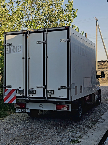 Sprinter Refrijator sotiladi