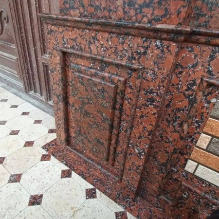 Bruschatka, granit xizmati.