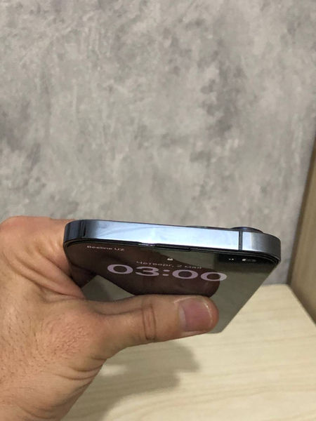 Iphone 13 Pro Max kar dok