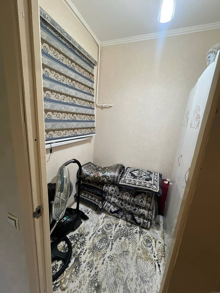 Универсам. 1в2/4/4. 36м2.