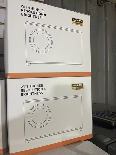 LED HD projector 1920x1080 ful hd