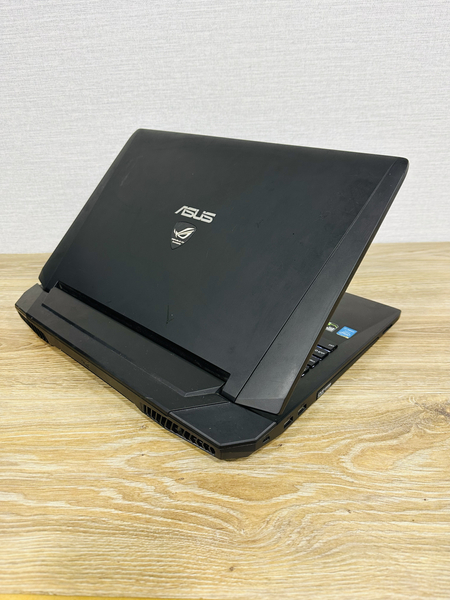 Недорго ASUS ROG i7+GTX870 Легендарный Игровой ноутбук