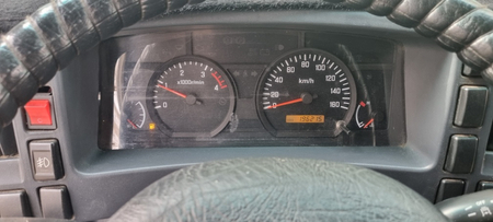 ISUZU sotiladi. Srochniy