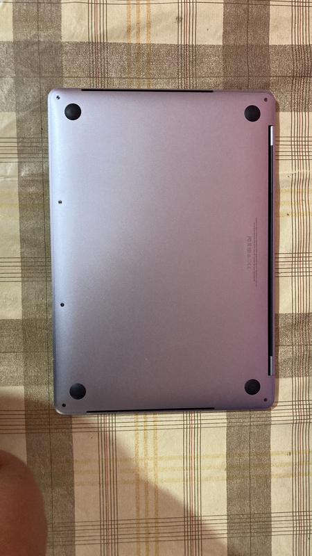 Macbook Pro 13inch i7 1Tb