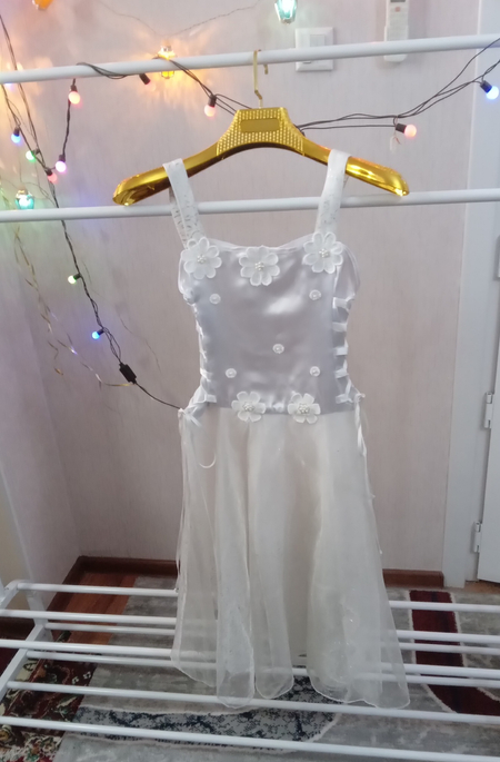 Нарядное платье для праздника